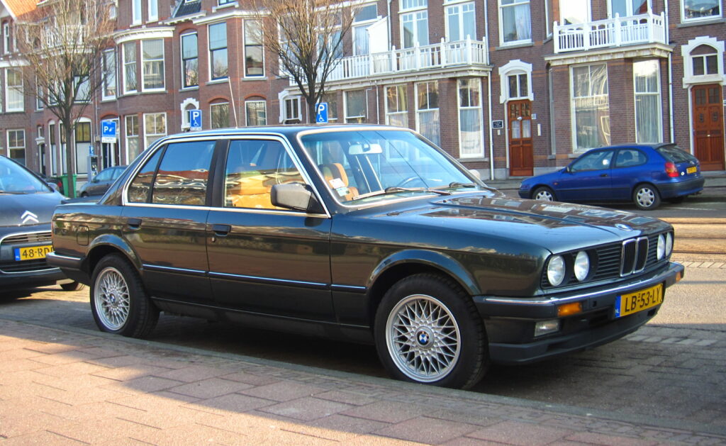 „King of Cool“ 40 Jahre BMW 3er – die kultige Kompaktklasse – Oldtimer ...